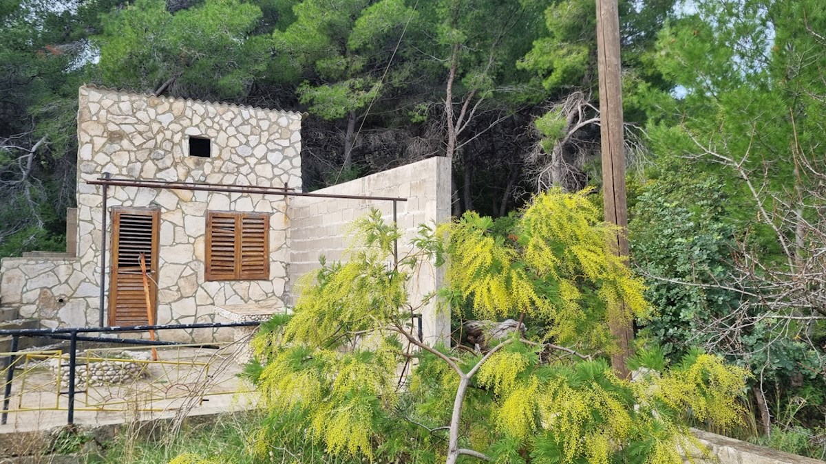 House sale | VIS, SPLITSKO-DALMATINSKA | TRGOSTAN Split | REC ID ...